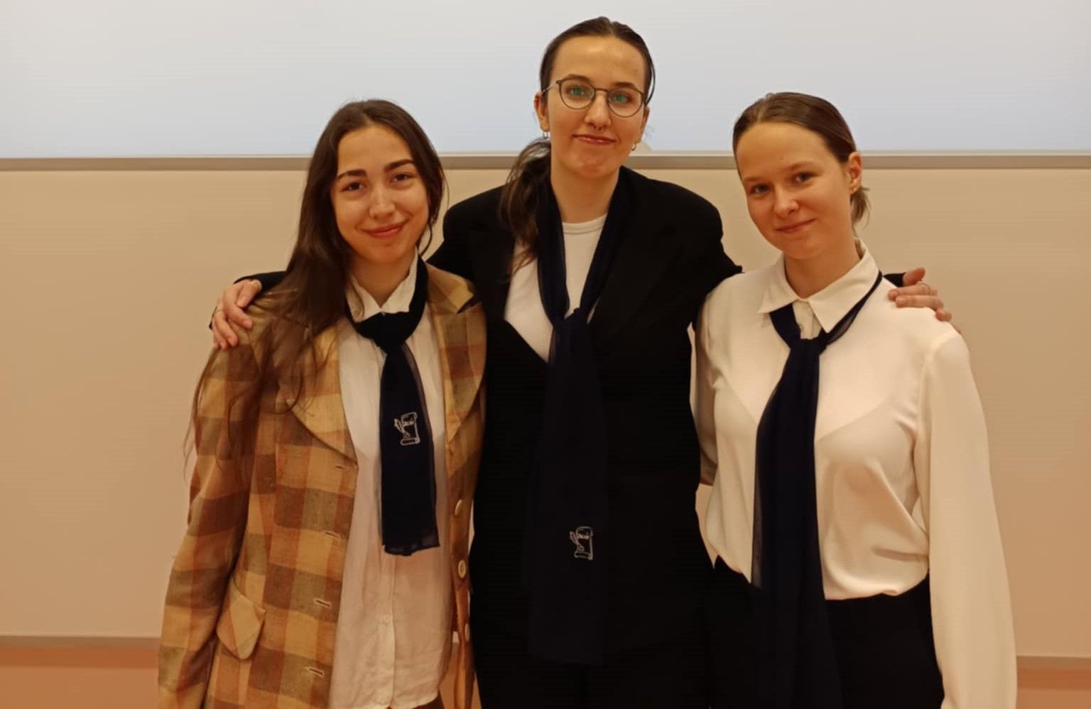 Luca Pacioli Középiskolás Verseny | Hírek | Győri SZC Deák Ferenc Két ...